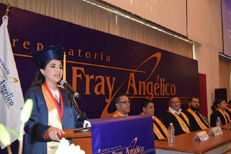 Secretario de Educación, Ricardo Medina Farfán, preside ceremonia de ...
